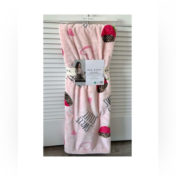 Rae Dunn | Bedding | Rae Dunn Strawberries Sweet Stuff Plush Throw ...